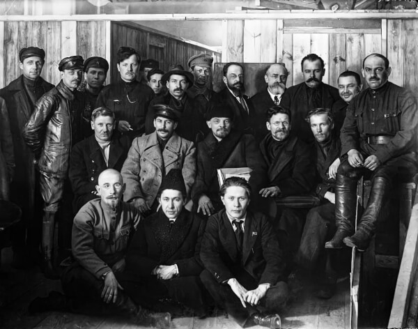 New book "Dancing with Death" and James Bond "getting his girl ...