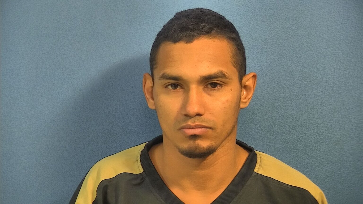 Two Venezuelan Migrants Charged with Retail Theft from Oak Brook Macy's ...